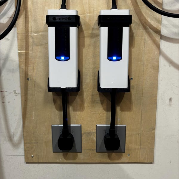 Chevy EVSE for Bolt, Equinox, Blazer, Lyriq / Charger Wall Mount - 3D ...