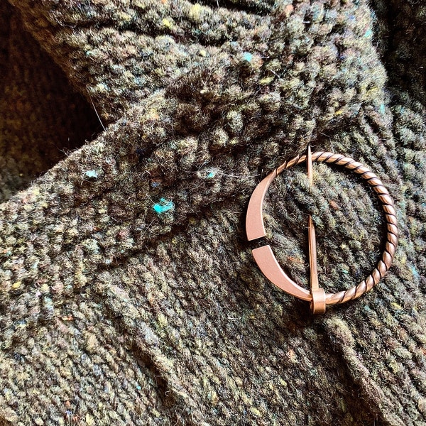 1 7/8" Twisted Penannular Brooch #1, SCA, LARP, Shawl Pin, Hand Forged ...