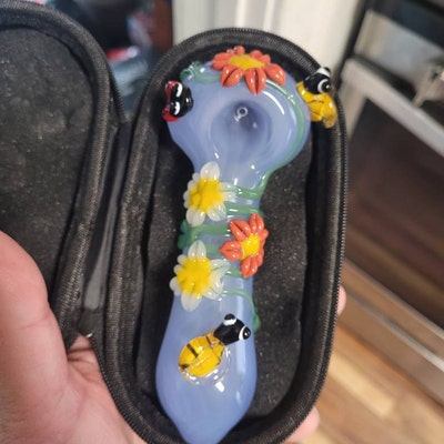 Flower Glass Pipe Glow in Dark Glass Pipe Beautiful Aesthetic Pipe ...