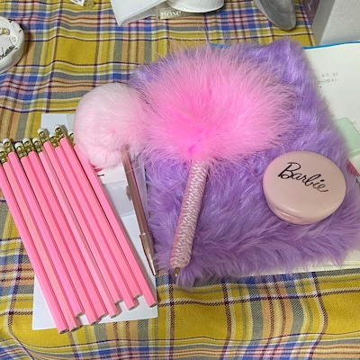 Fluffy Feather Pen . Clueless Pen - Etsy