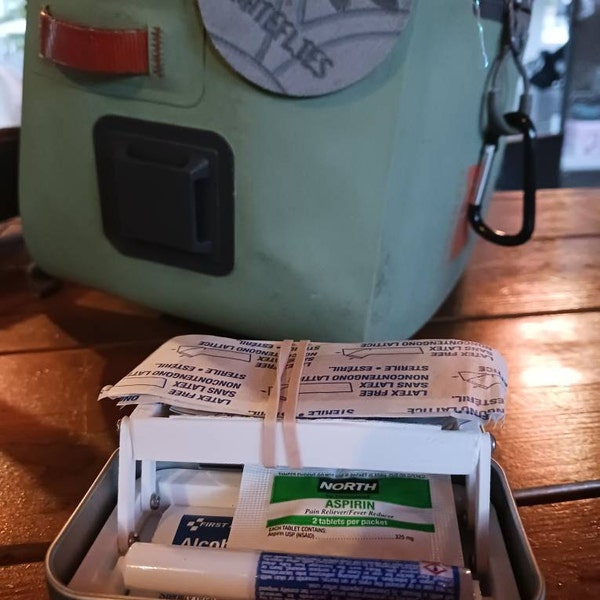 Altoid Tin First Aid Kit - Etsy