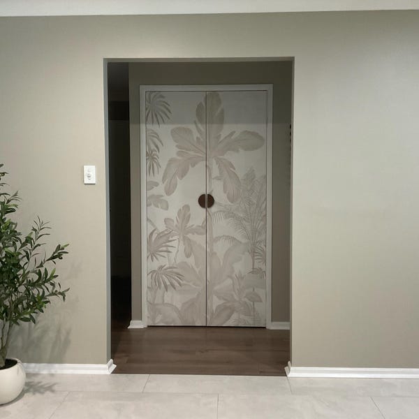 Neutral Palm Tree Wallpaper – Elegant Tropical Wall Mural for Living ...