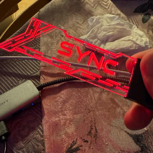 Futuristic Cyber LED Keychain | Different Designs - Circuit Board ...