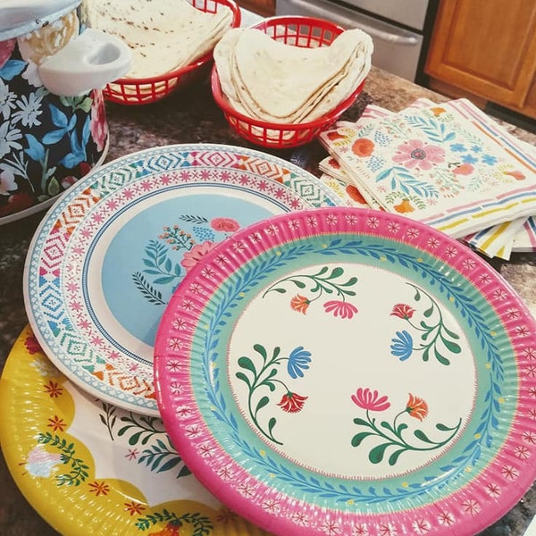 Boho Party Lunch Plates 12ct | Boho Fiesta Party Plates | Boho Floral ...