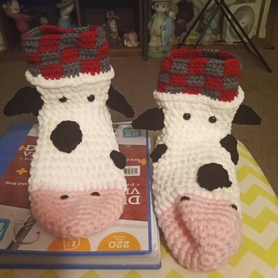 Crochet Slippers Pattern for Cow Slippers ADULT Size, Crochet Cow ...