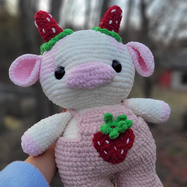 Jumbo Strawberry Cow Pattern | Crochet Amigurumi PDF - Etsy