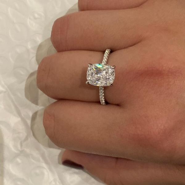 10x8mm (4ct) Rectangle Cushion Cut Engagement Ring, Cushion Solitaire ...