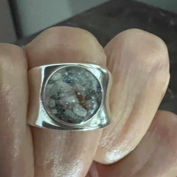 Sterling Silver Cremation Ring for Pet Loss - Etsy