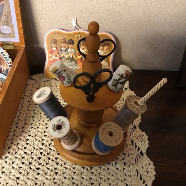 Wood Scissor and Threads Keeper - Etsy