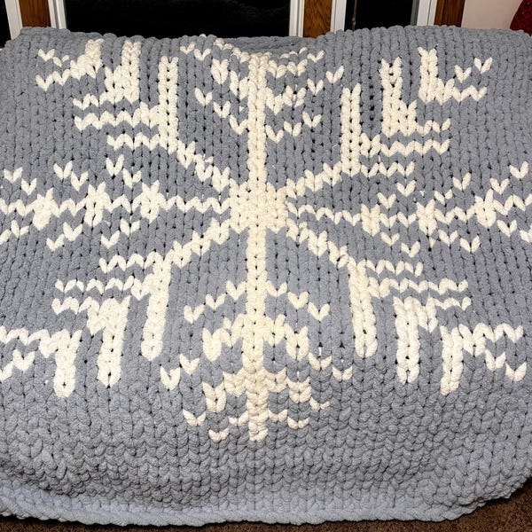 Phoenix Bird Finger Knitting / Chunky Knit Blanket Pattern - Etsy