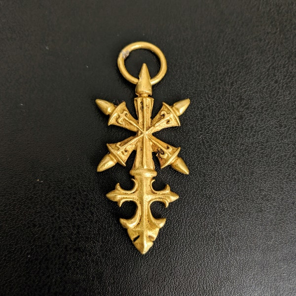 Vagrant Story Necklace Rood Inverse Necklace Custom Anime Design Made ...