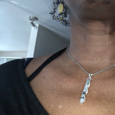 Synergy 12 Stones Crystal Power Pendant Moldavite Natrolite Satyaloka ...