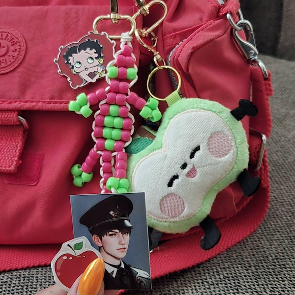 1 PC Caleb Sunny Apple Keychain Plush Charm [handmade] - Etsy