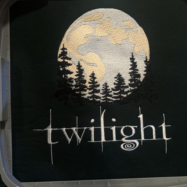 Crescent Moon and Twilight Sky Embroidery Design, Nighttime Scene, 3 ...
