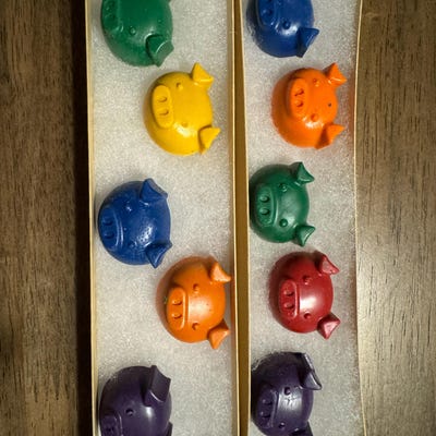 Farm, Piggy Themed Coloring Party Favors , Personalized Crayons, Pig ...