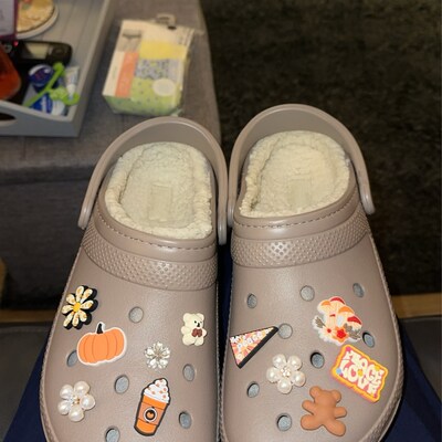 Croc Charms Shoe Clog Accessories Pin Badge Summer Spring Holiday Blue ...