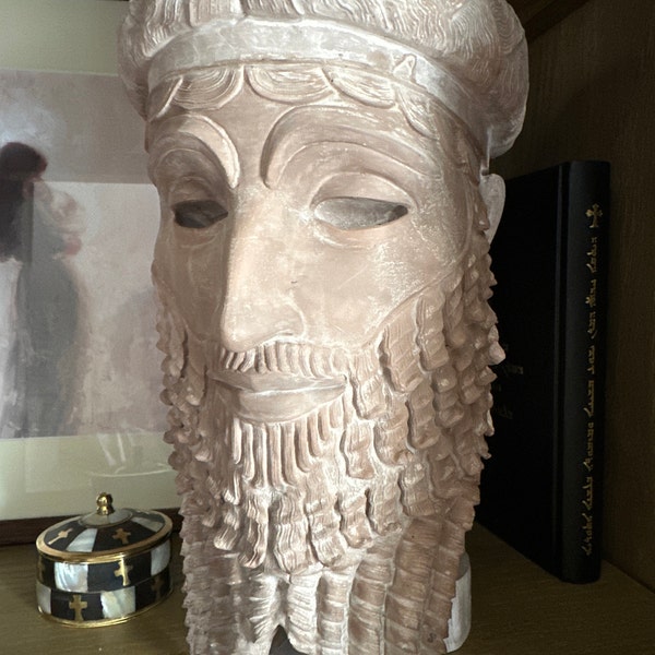 Bust of Sargon II, King of Akkad and Sumer, King of Assyria, Assyrian ...