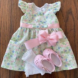 The Sweetest Little Pink and White Roses Doll Shoes I've Ever Seen You ...