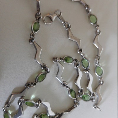 Signed IRIS Powder Compact Flower Spray Carnation Dianthus - Etsy UK