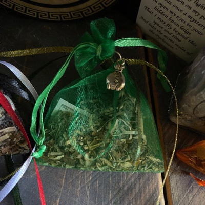 Money Mojo Gris Gris Bag. Attract Prosperity, Abundance, Cash ...