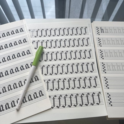 Blackletter/gothic Calligraphy Split Brushes for Procreate - Etsy