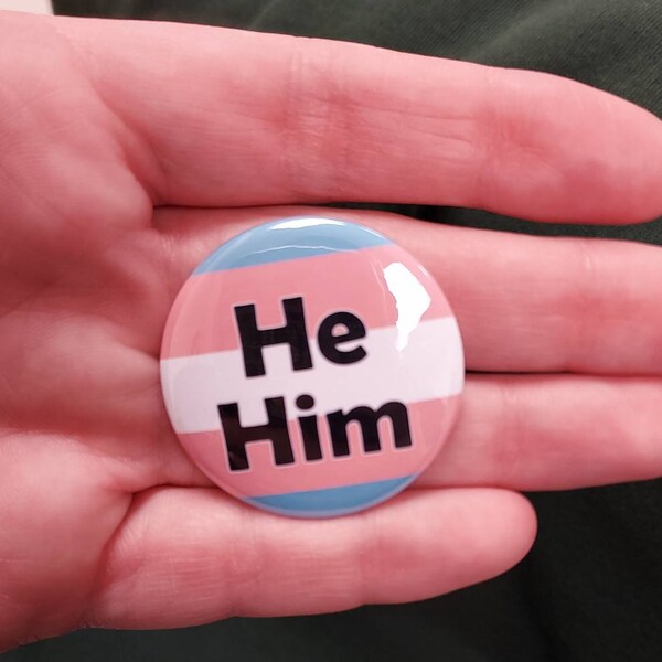BOLD Trans Flag Pronoun Button he Him - Etsy