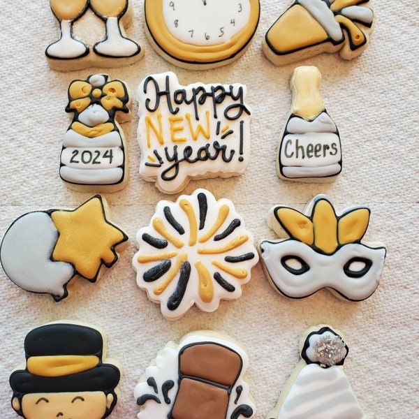 Mini Happy New Years Cookie Cutter Set - 12 Piece New Years Eve Set ...