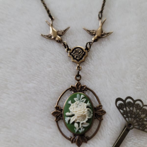 Victorian Floral Bouquet Pattern Cameo Necklace With Leafy Flourish ...