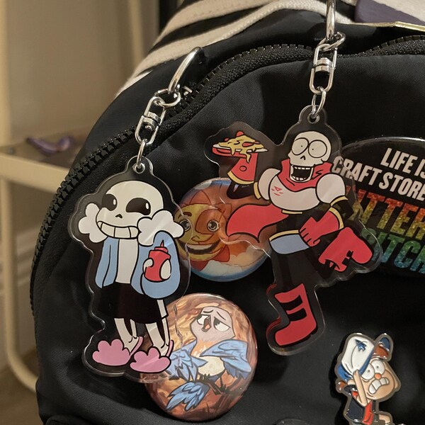 Don't Hug Me I'm Scared Acrylic Keychains - Etsy