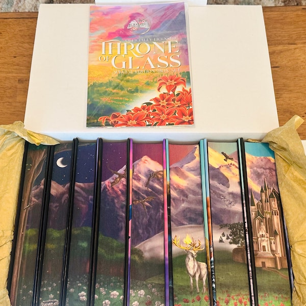 Throne of Glass Series by Sarah J. Maas - Throne of Glass, TOG Books ...