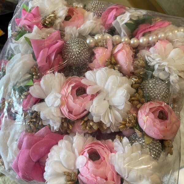 Nikah Pardah Partition Set of Blossom Flower Garlands, Fabric & Flower ...