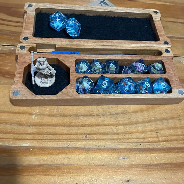 Personalized D&D Dice Box, Dnd Dice Box and Storage, Dnd Engraved Wood ...