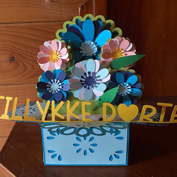 Sunshine Bouquet Card in A Box 3D SVG - Etsy