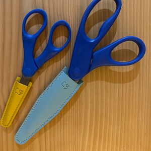 Genuine Leather Brown Hair Scissors Case With Adjustable Strap Scissors ...