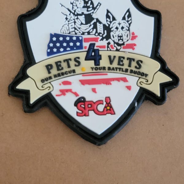 Custom Vinyl Badges.silicon Label.rubber Badges.sew on Badges.iron on ...