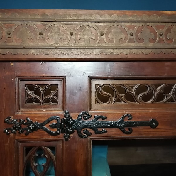 PAIR of HINGE FRONTS Cast Iron Vintage Rustic Old English Country ...