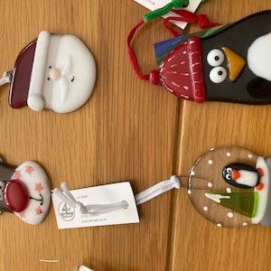 Christmas Tree Fused Glass Decoration With 2 Robins - Etsy UK