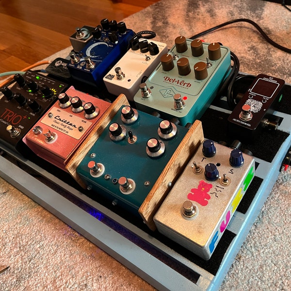 Model GFI01 24 X 12 Guitar Effects Pedal Board. IEC W/switch - Etsy