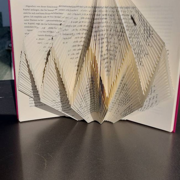 ZIGZAG Book Folding Pattern — 159 Folds (318 Numbered Pages). PDF ...