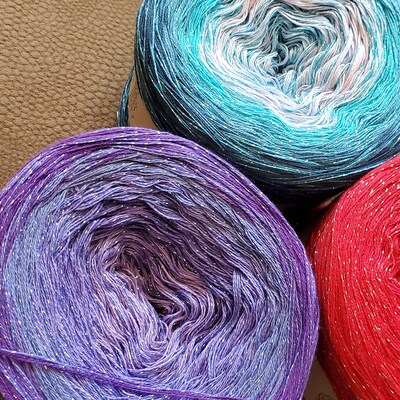 Red Yarn Cake With Golden Glitter, Yarn With Golden Metallic Thread ...