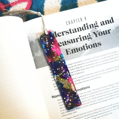 Resin and Glitter Bookmark, Reflective Stars, Transparent Marker - Etsy