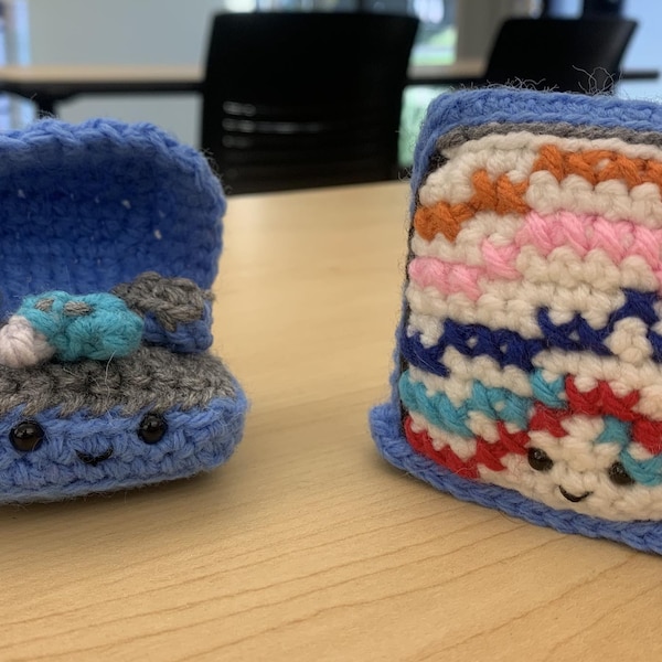 PATTERN Syringe Crochet Nurse Practitioner Doctor Pediatrician ...