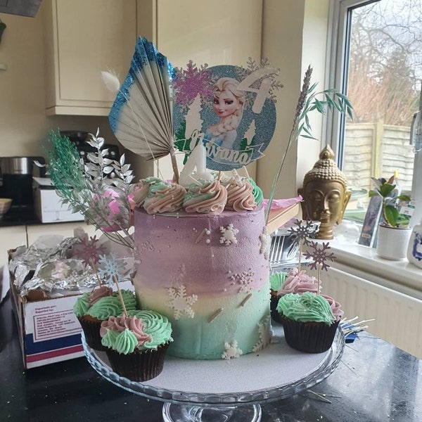 Froze Ice Queen , Ice Princess, Cake Topper, Dried Flower Cake - Etsy UK