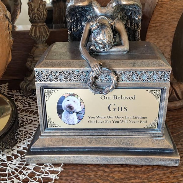 Weeping Angel Photo Pet Cremation Urn - Custom Gold Engraving ...