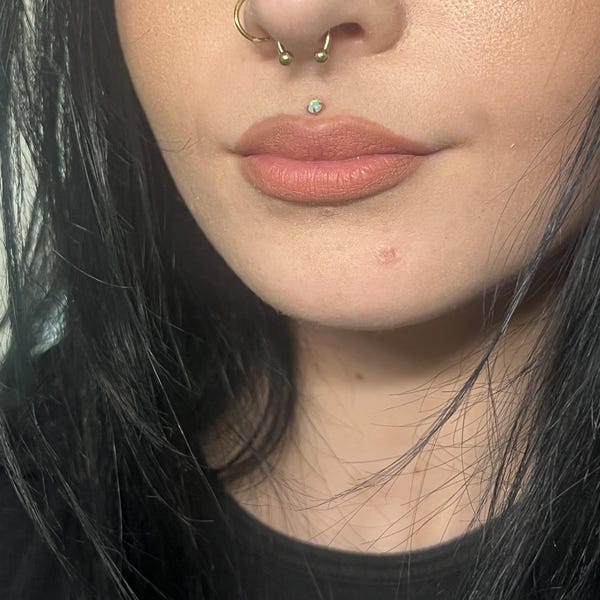 Titanium Sparkly Umber Cz Threadless Push Pin Labret, Coffee Cz Flat ...