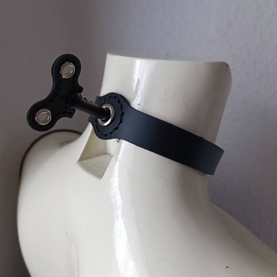 Leather Winding Key Choker Template, SVG File for Cricut, PDF Leather ...