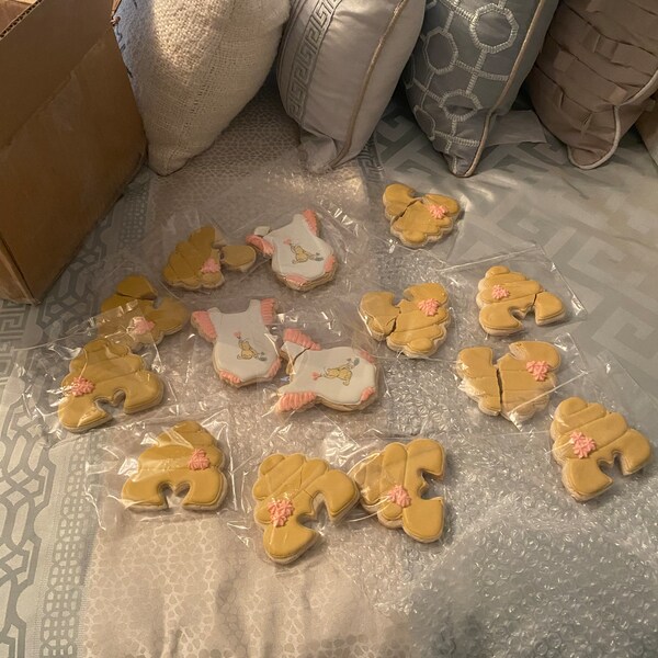 Custom Sugar Cookies Ultra Deluxe Winnie the Pooh Piglet Tigger Honey ...