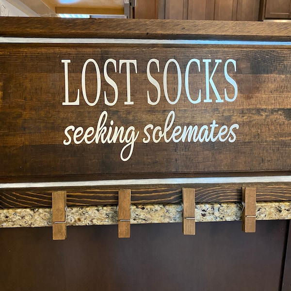 Lost Socks Seeking Solemates SVG,PNG, and JPEG File - Etsy