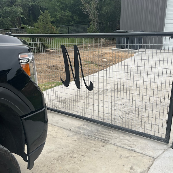 Single Letter Gate Initial ~ Metal Monogram for Entryway - Etsy