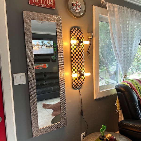 Skateboard Lamp Checkerboard - Etsy